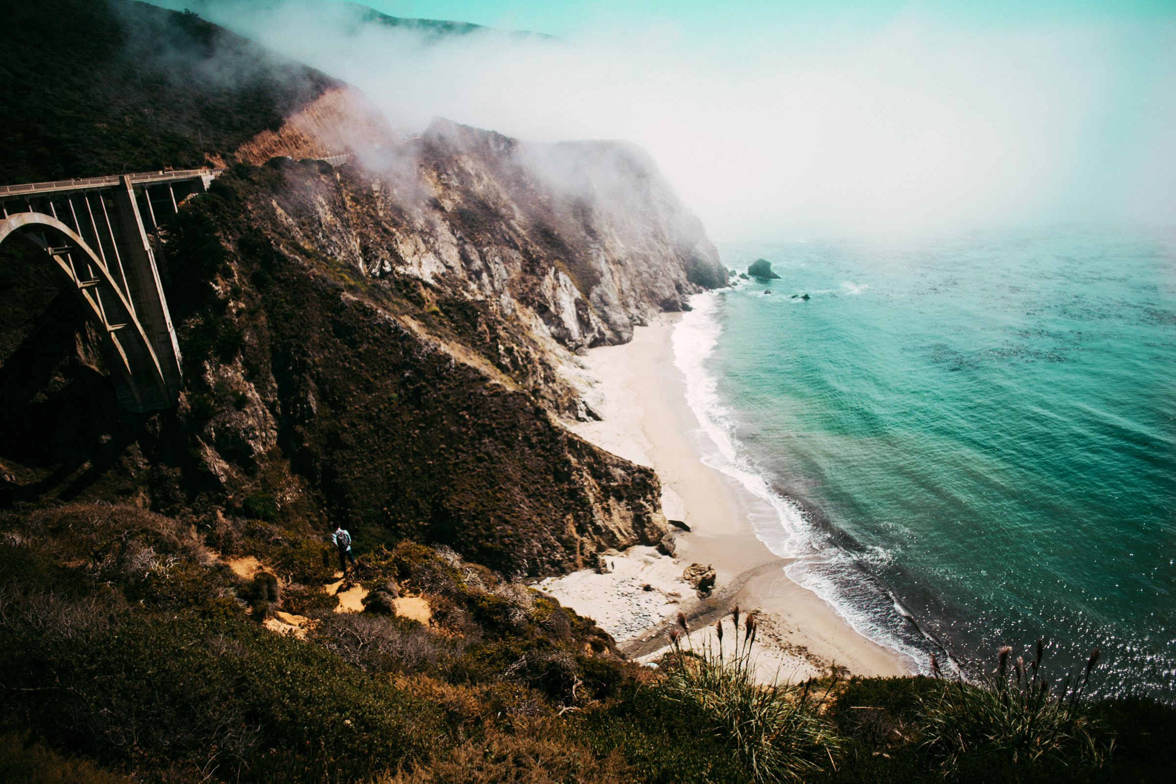 The most beautiful coastlines in the world in Bixby Canyon Bridge ...